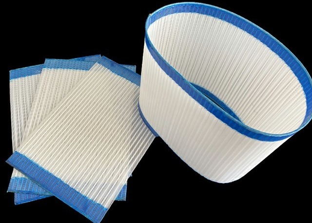 Medium Loop Polyester Mesh Belt For Paper Making Sludge Dewatering